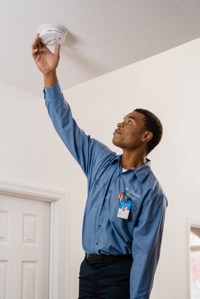 Smoke Detector Installation in Oklahoma City, OK | Mr. Electric